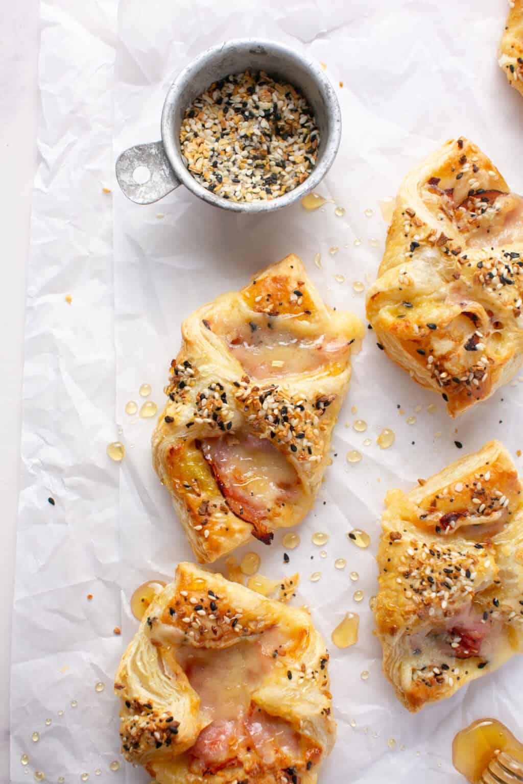 Ham and Cheese Breakfast Pastry Recipe (Puff Pastry) - The Little Holly ...
